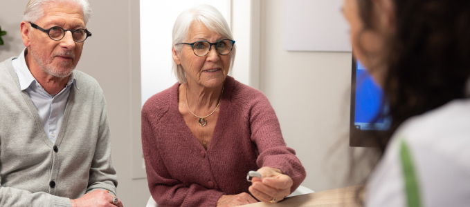 Dois-je porter un appareil auditif à chaque oreille ? | Lapperre